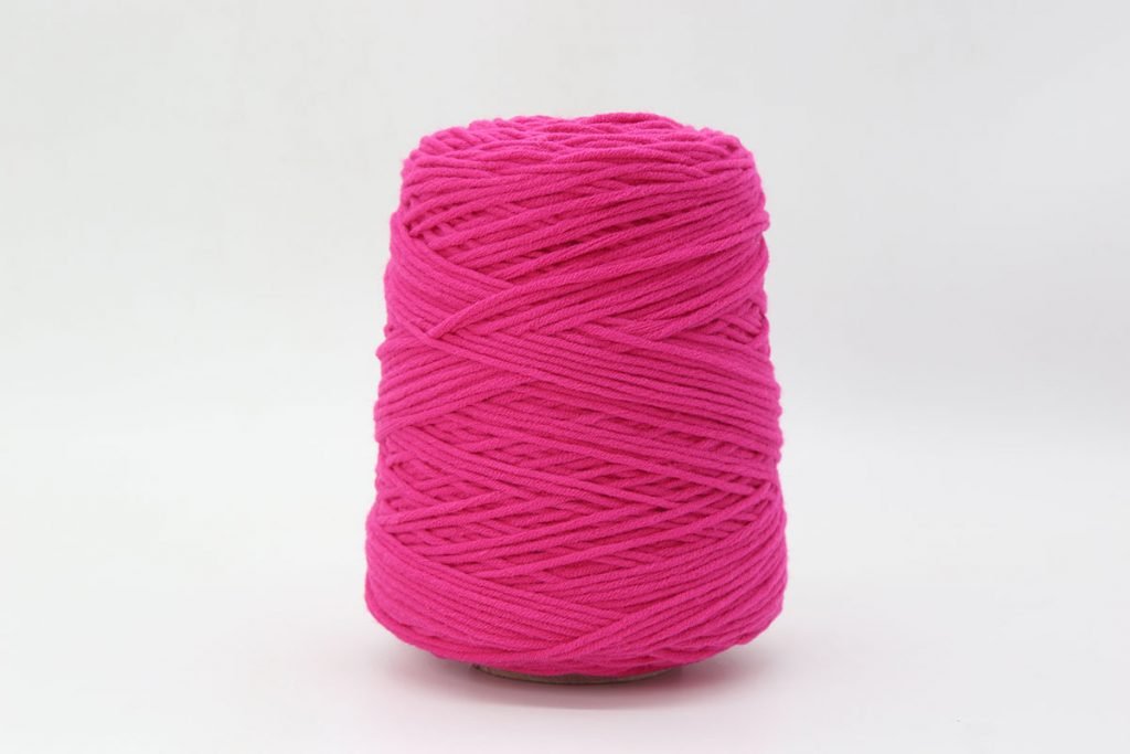 No1 Quality Rose Red Color Yarn for Rug Tufting | Urban Tufting
