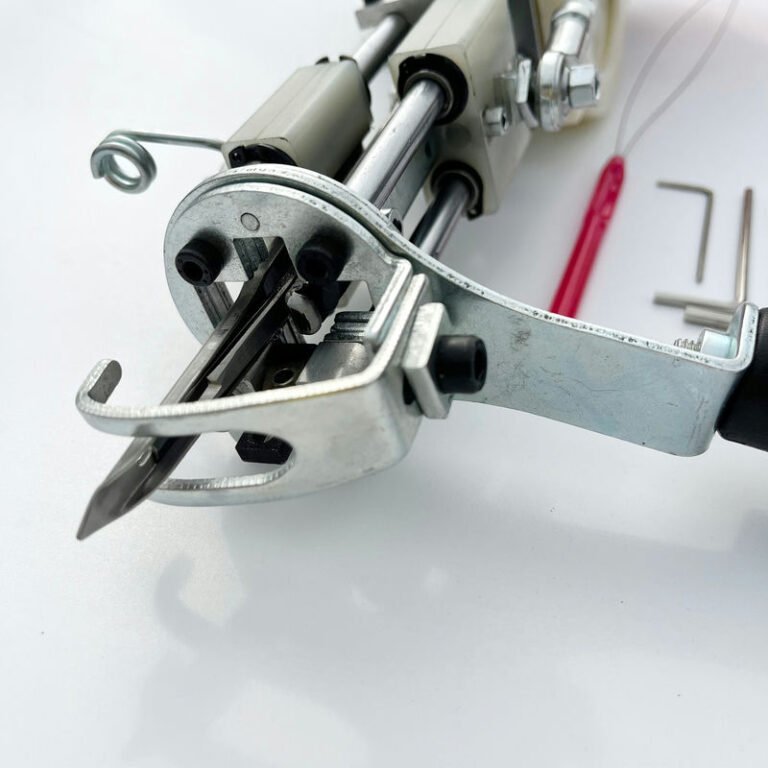 35% Off The Duo 2-in-1 Tufting Gun - Exclusively New